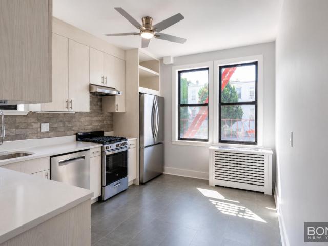25 38 18th Street, Queens, NY