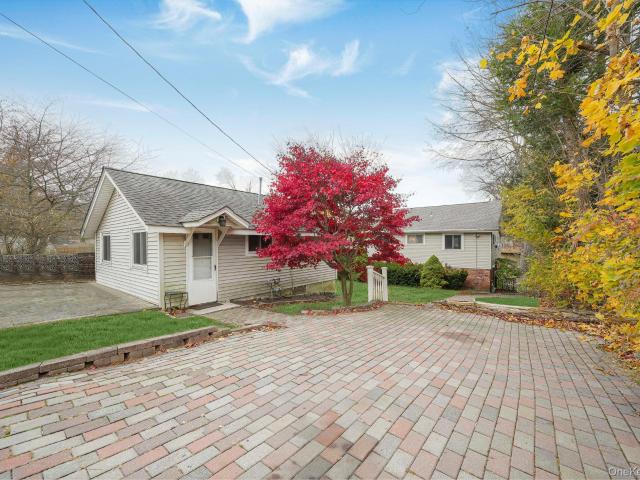 25 Teneyck Avenue
