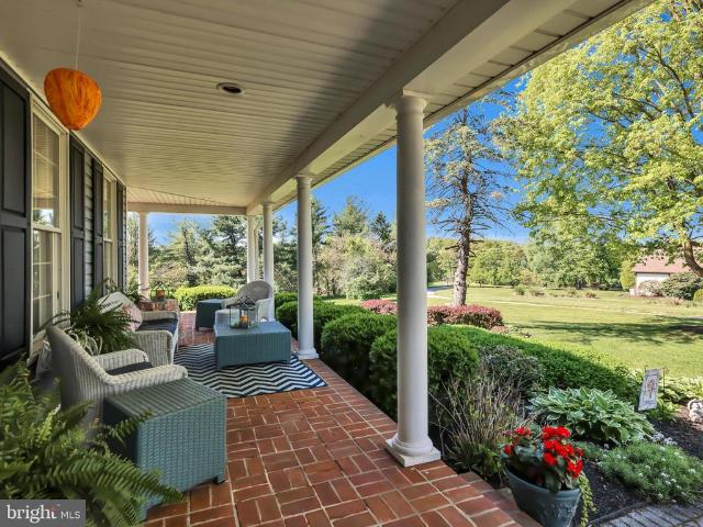 25 Thomas Shilling Court