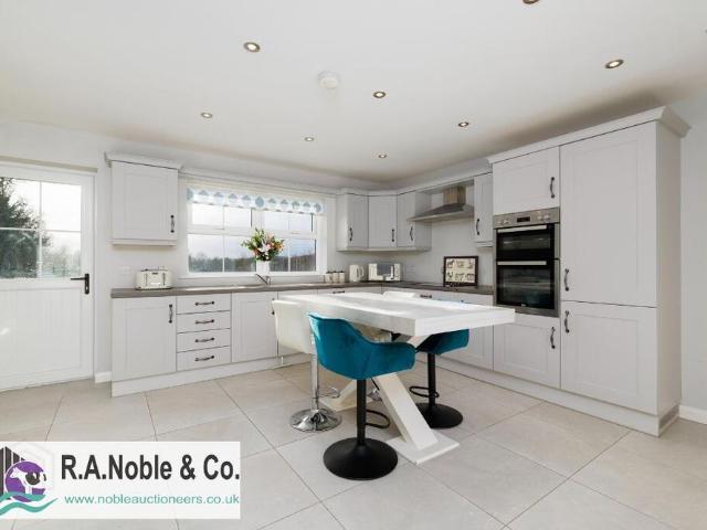25 The Olde Fairways Cresent, Fivemiletown, BT75 0TG