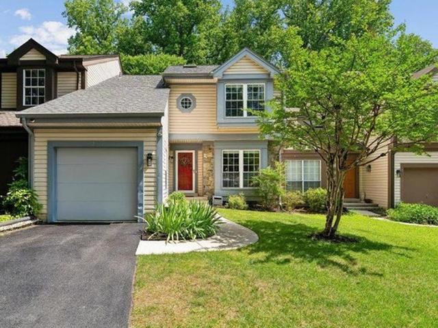 25 Tivoli Lake Ct, Silver Spring, MD 20906