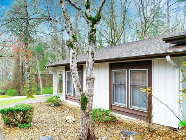 25 Tomisa Ln, Hot Springs Village, AR 71909