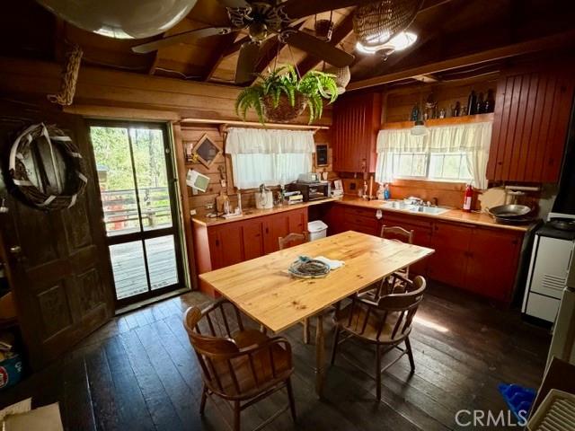 25 Toyon Trail