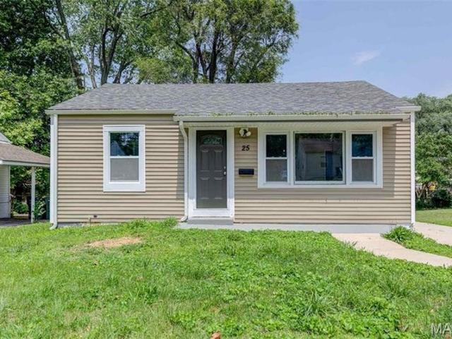 25 Vierling Dr, Calverton Park, MO 63135