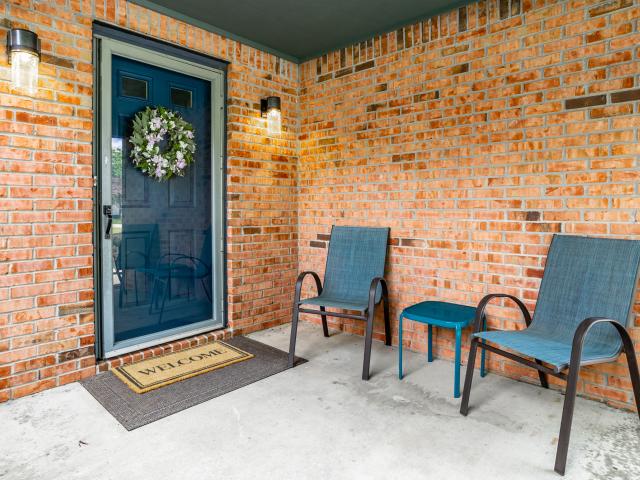 25 Village Place