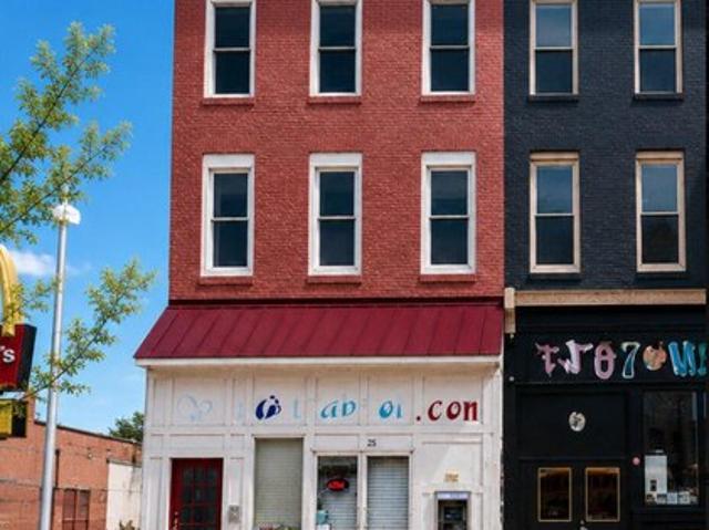 25 W North Ave, Baltimore, MD 21201