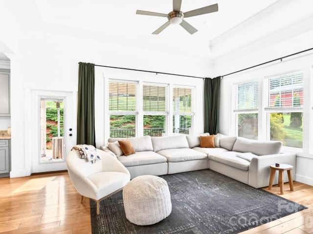 25 W Haven Drive