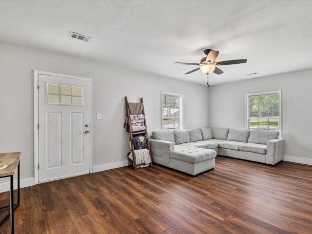 25 W Parnell Street