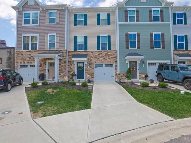 25 Wentworth Ln, Cincinnati, OH 45236