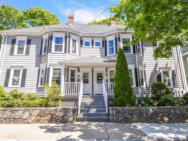 25 Wellington St Apt 1, Waltham, MA 02451