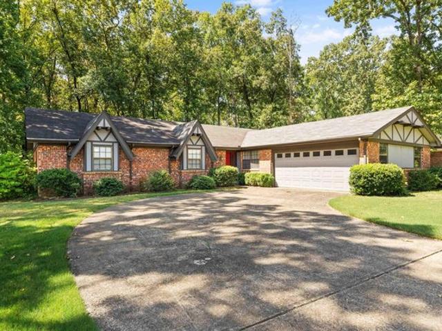 25 White Oak Dr, Conway, AR 72034