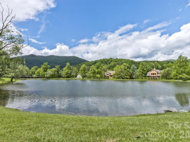 25 Windsong Drive