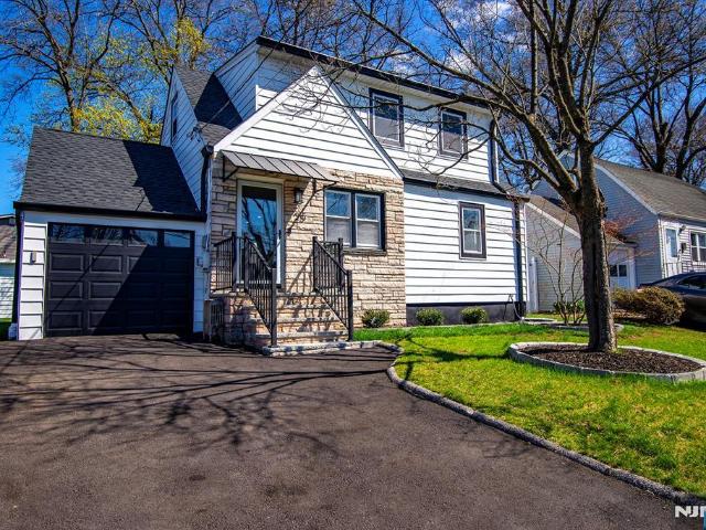 25 Windsor Drive