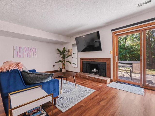 25 Willow Bridge Drive