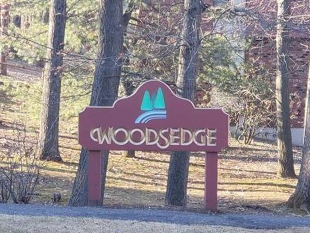 25 Woodsedge Dr #1A Newington, CT 06111