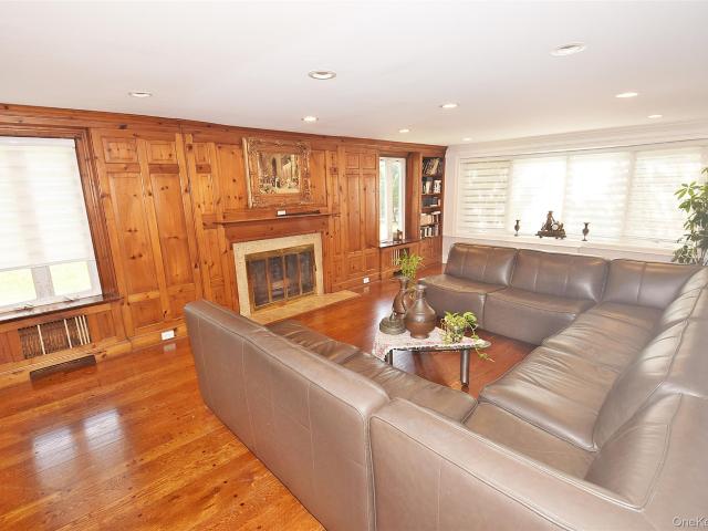 25 A Old Mill Road