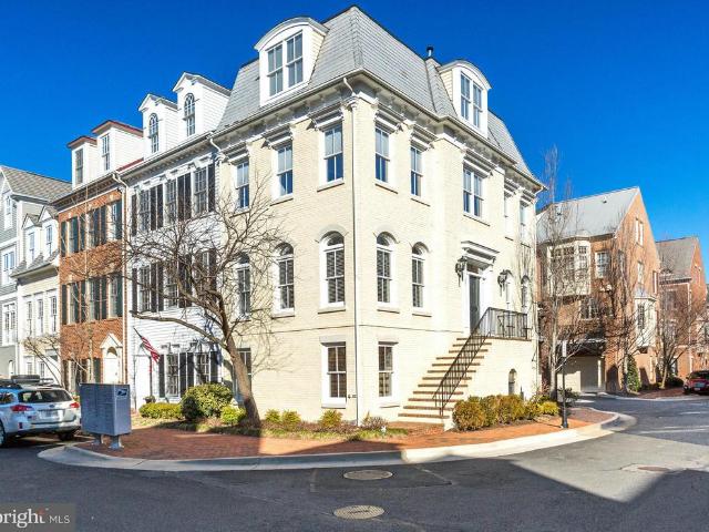25 Alexander Street