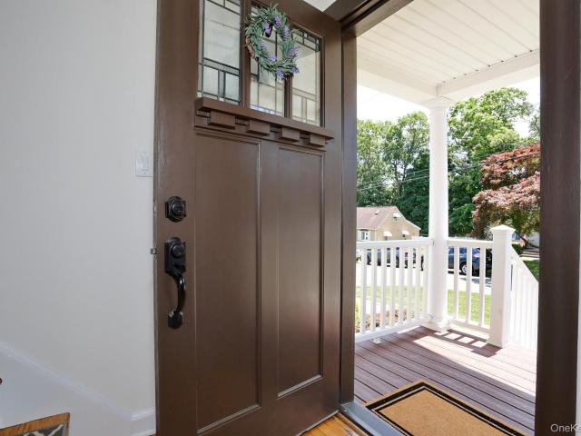 25 Amory Avenue