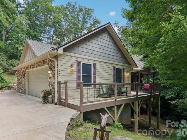 25 Arnie Drive