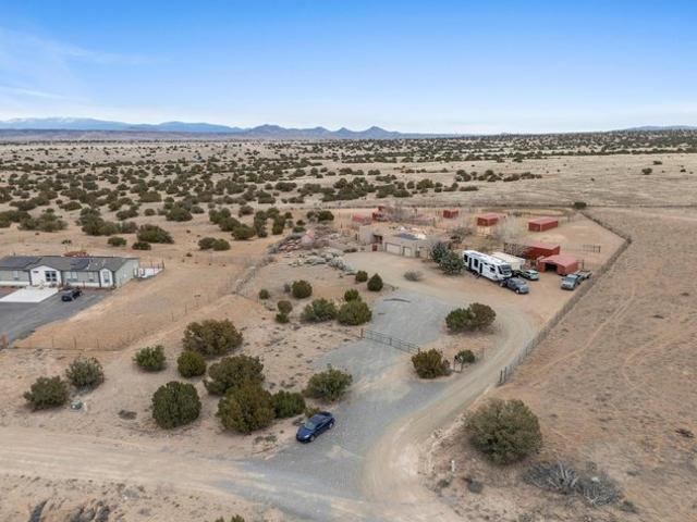 25 Arroyito Rd, Algodones, NM 87001