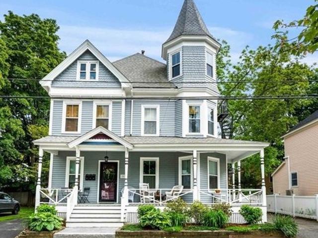 25 Barton St Unit 3, Newburyport, MA 01950