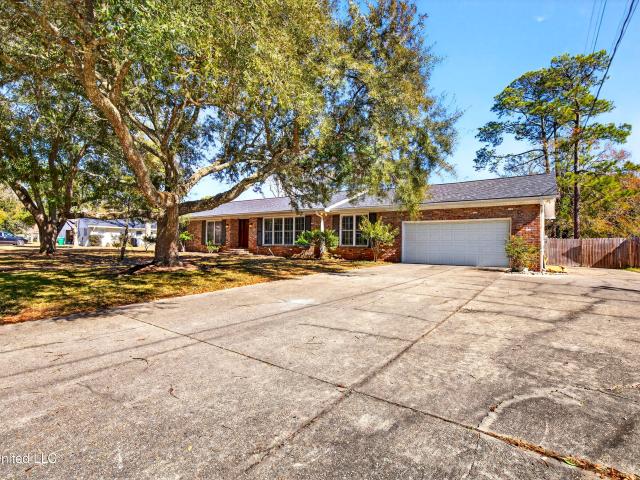 25 Bayou View Drive