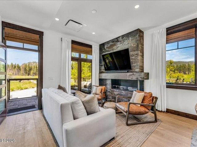 25 Beach Club Dr Unit 301, Stateline, NV 89449
