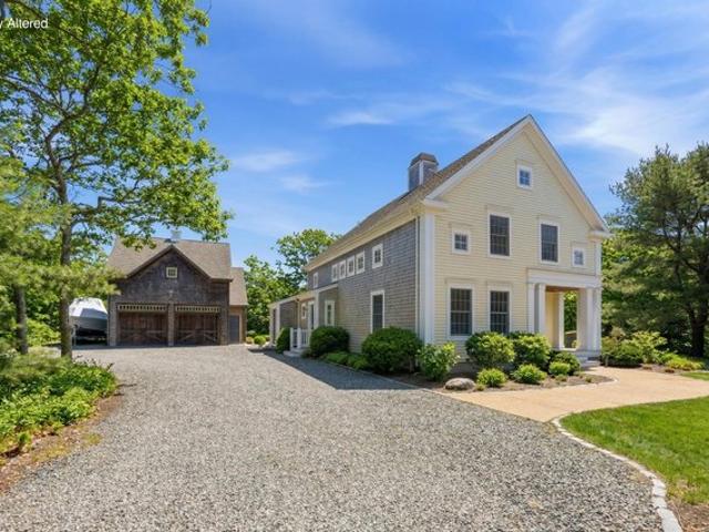 25 Bold Meadow Rd, Edgartown, MA 02539