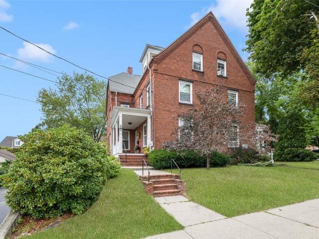 25 Blackstone Street