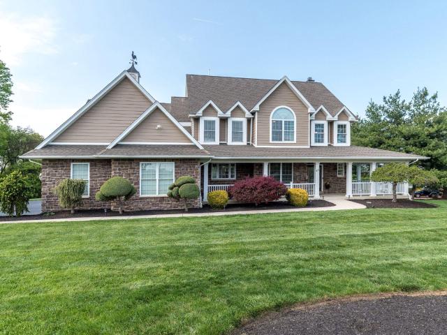 25 Bridgetown Pike, Southampton, PA 18966 | MLS #PABU2119 | Compass