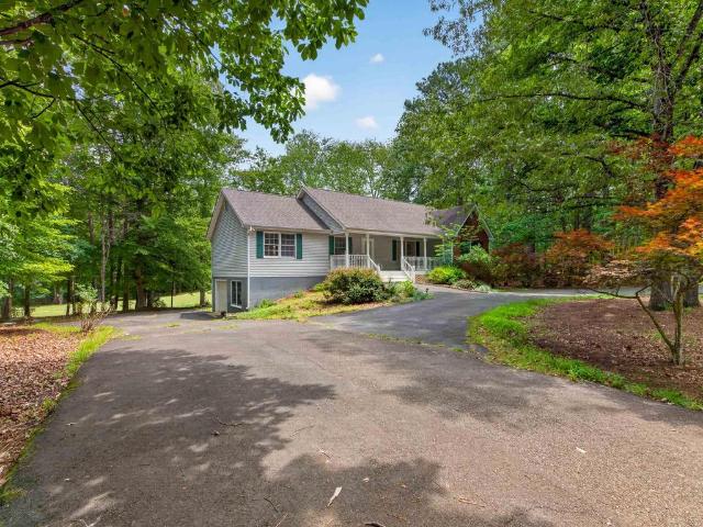 25 Bunker Blvd