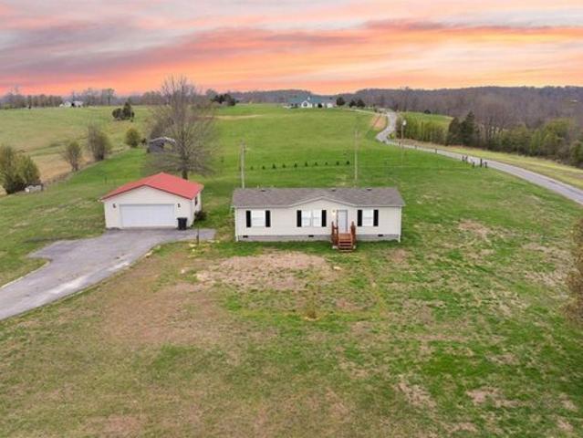 25 Buck Watson Rd, Columbia, KY 42728