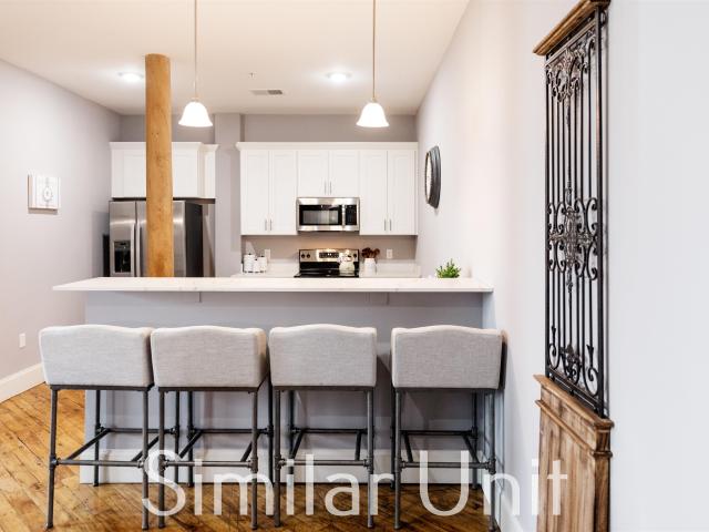 25 Canal Street # 401