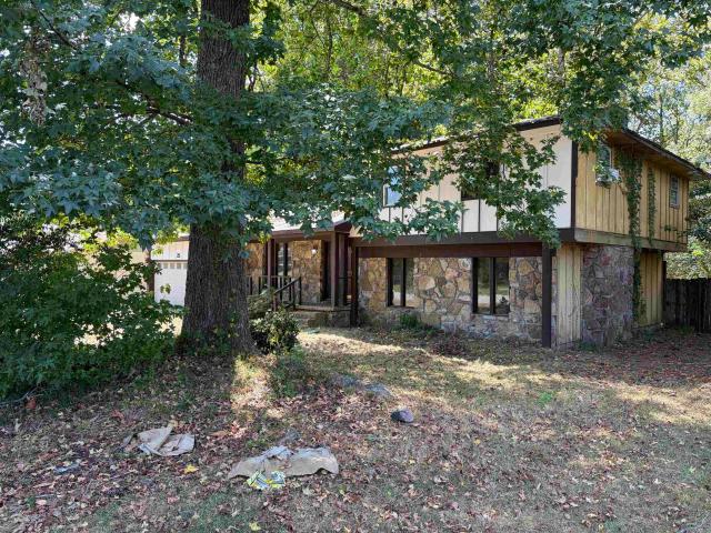 25 Cardinal Valley Drive