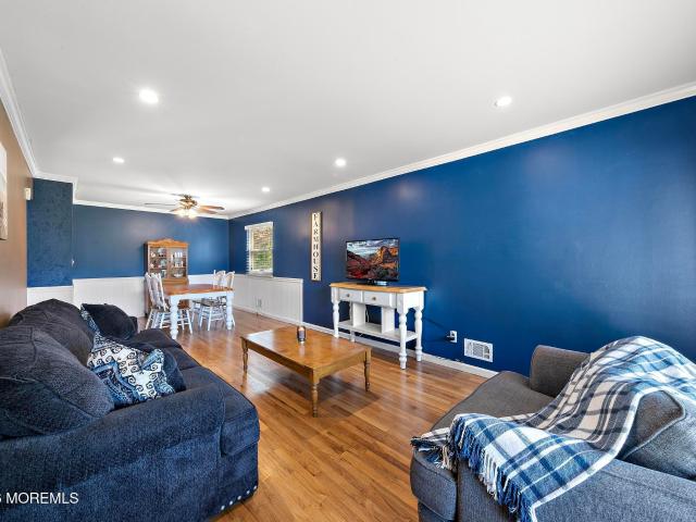 25 Carlow Way