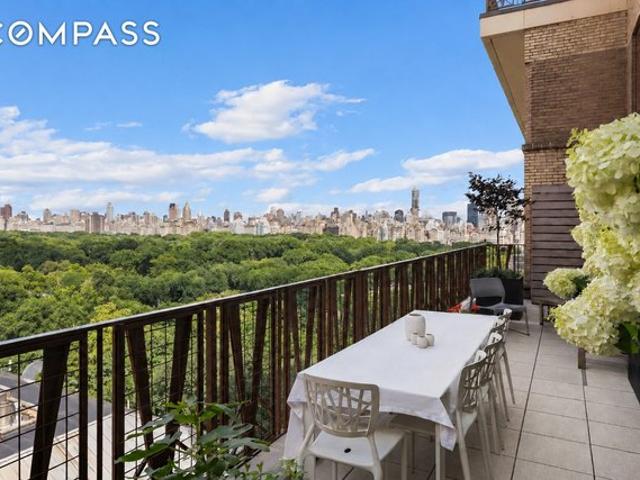25 Central Park W Unit 17RU, Manhattan, NY 10023