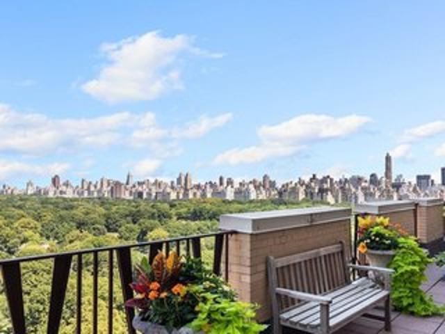 25 Central Park W Apt 21Q, New York, NY 10023