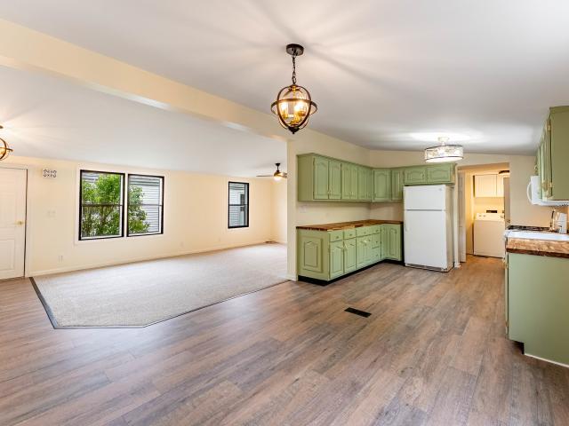 25 Cedar Lane