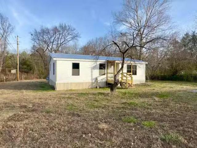 25 CEDAR ST, PINEVILLE, AR 72566