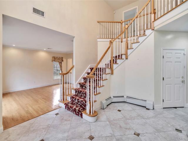 25 Charnwood Drive