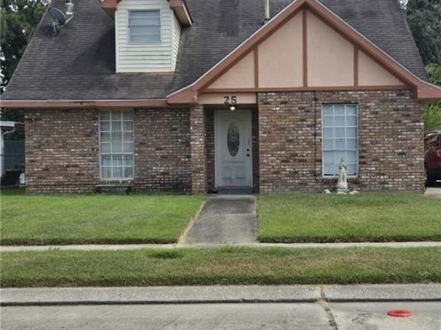25 Christopher Ct, New Orleans, LA 70128