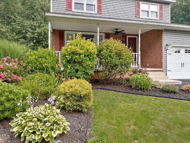 25 Concord Drive