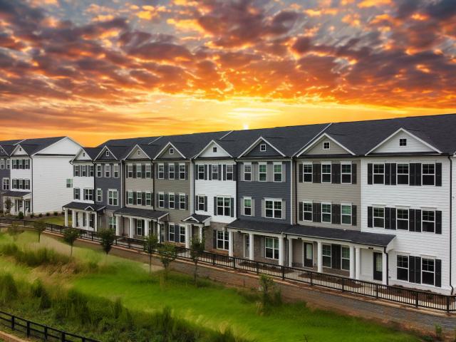 25 Cobalt Ln, Unit 76, Newnan, GA 30265 | MLS #10680 | Compass