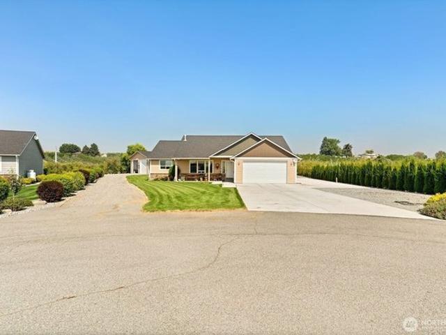 25 Columbia View Dr, Brewster, WA 98812