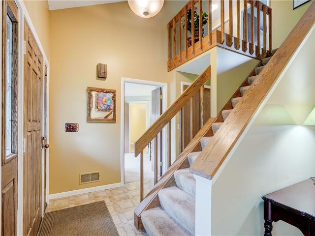 25 County Clare Crescent