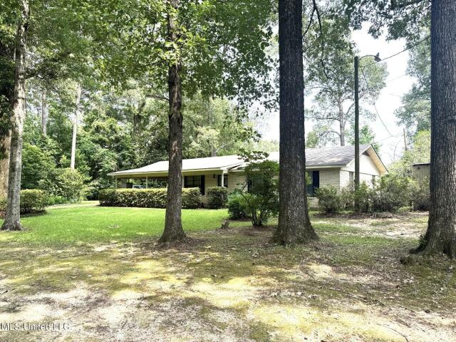 25 Cloverdale Road