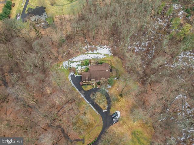 25 Creekside Dr, Ivyland, PA 18974 | MLS #PABU2114 | Compass