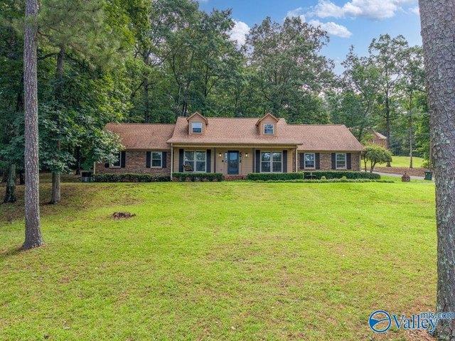25 Cumberland Cir, Scottsboro, AL 35769