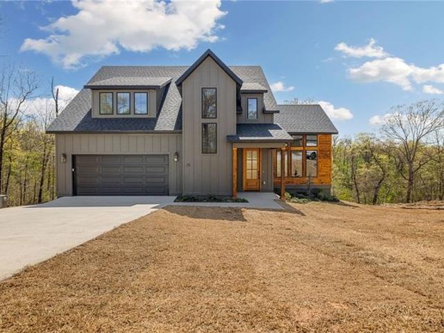 25 Cullen Hills Dr, Bella Vista, AR 72715