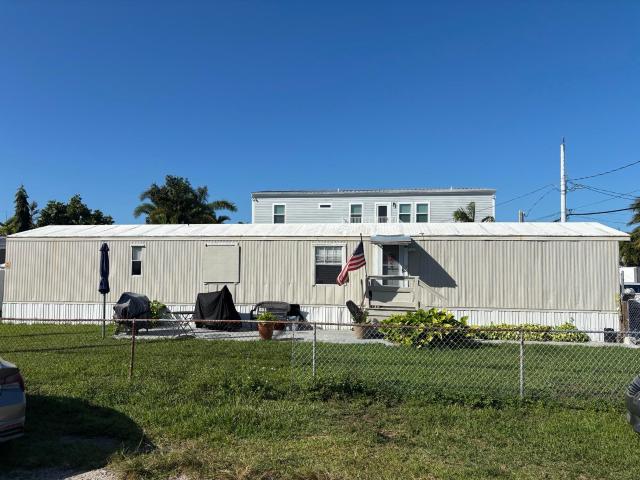 25 D 10th Ave, Stock Island, FL 33040 | MLS #617533